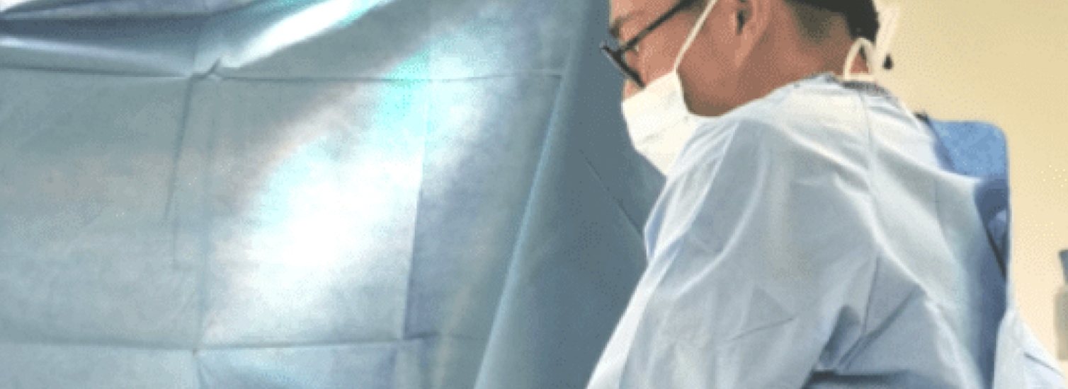 About Us - Dr Lucas Plastic Surgery